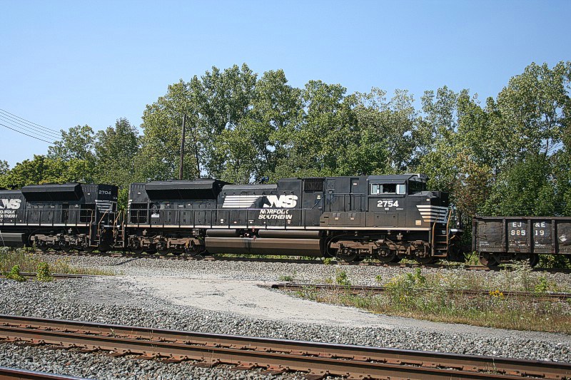 NS 2754